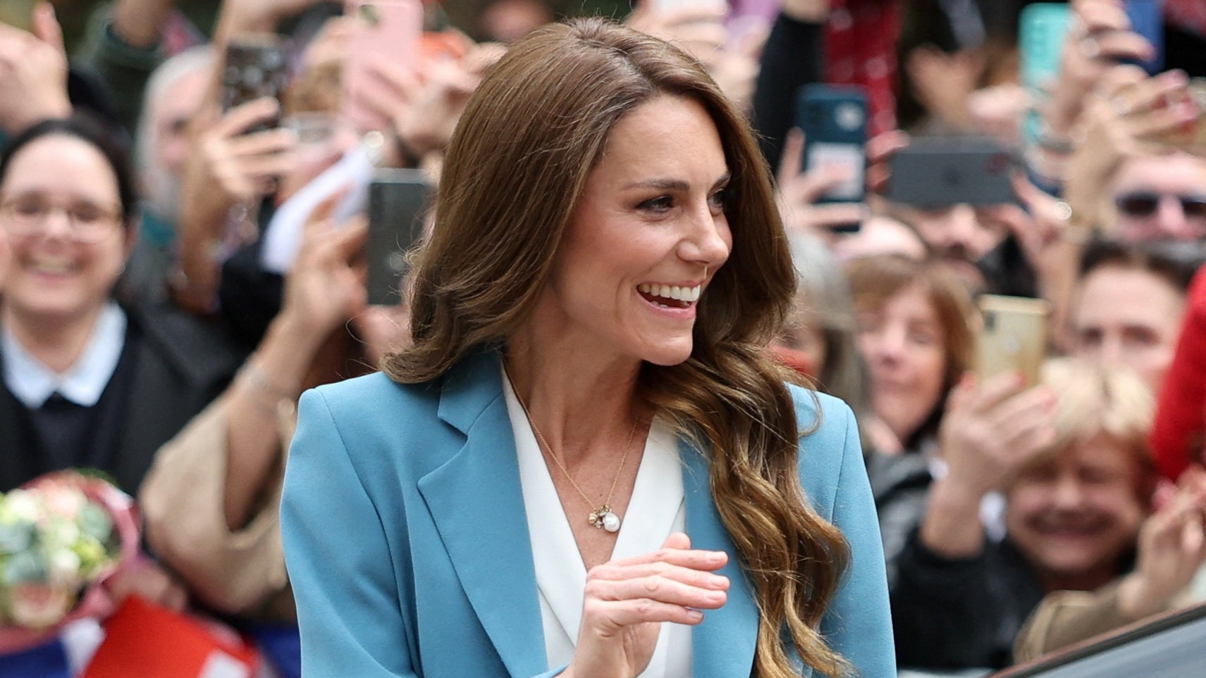 Princess Kate Arrives in Italy For Her First Overseas Trip Since Cancer ...